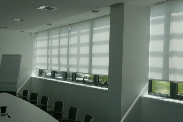 Store intérieur rouleau - Roussel Stores | rousselstores